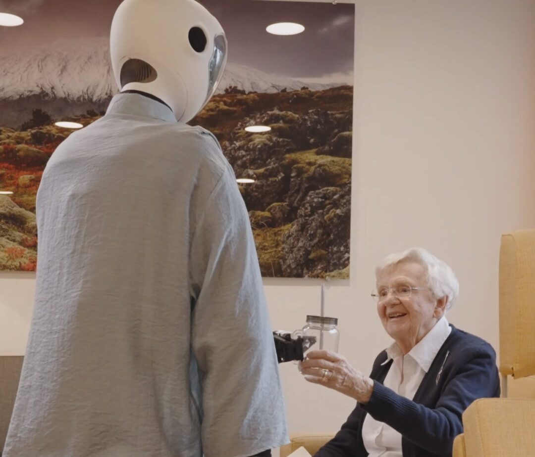 Devanthro - Robody Cares. Altern Sie bequem von zu Hause aus! - DEVANTHRO